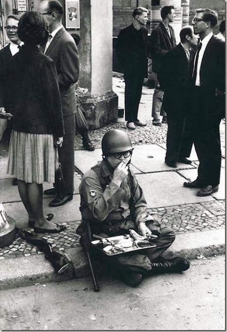 OLTRE IL MURO: ARTE e FOTOGRAFIA: LEONARD FREED | PHOTOGRAPHER